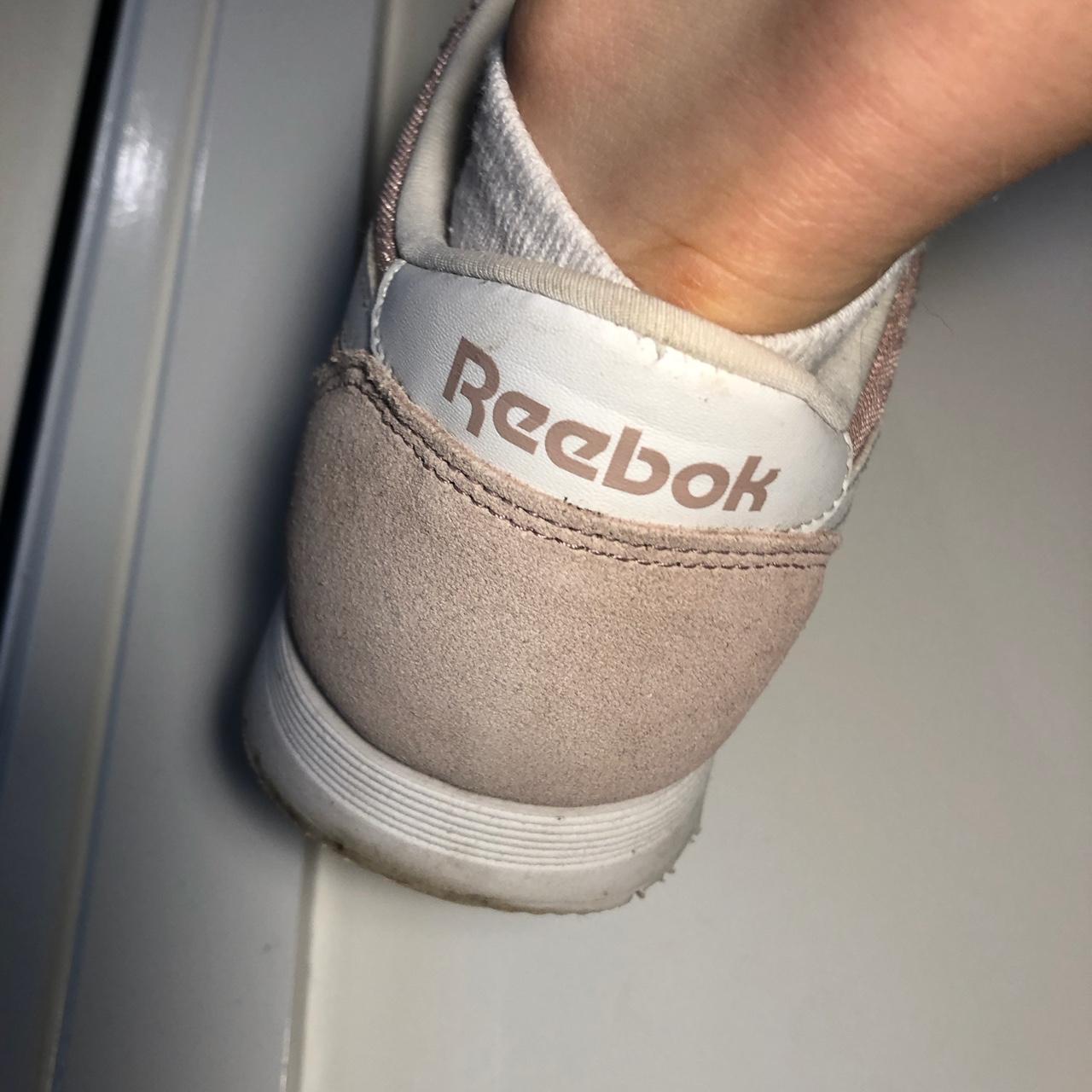 Pink reeboks size #reebok #reeboktrainers #trainers - Depop