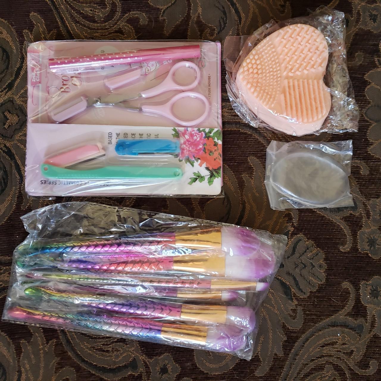 You get 1 Eyebrow Pencil Makeup Tool kit dark... - Depop