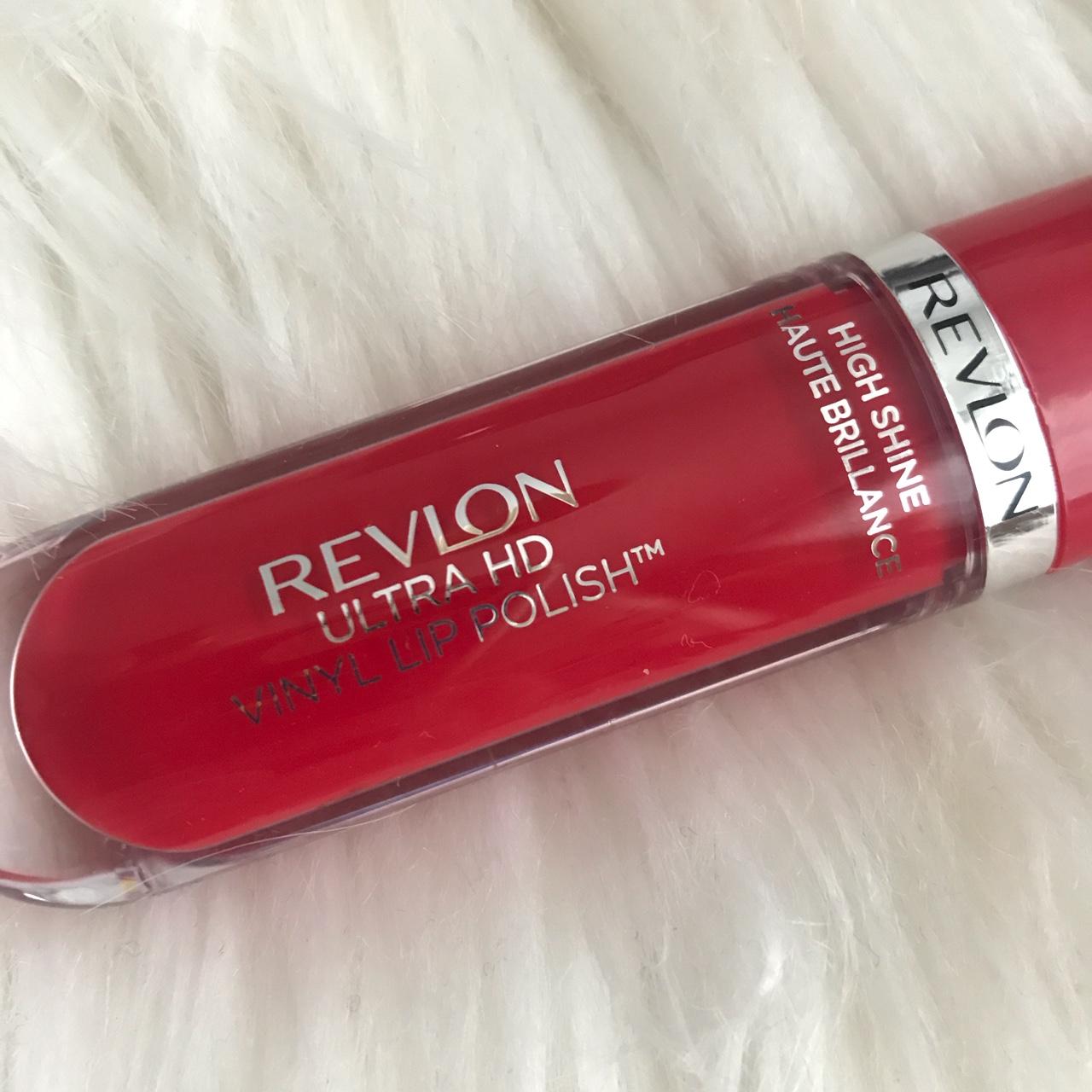 New Revlon ultra HD vinyl lip polish 910 cherry On... - Depop