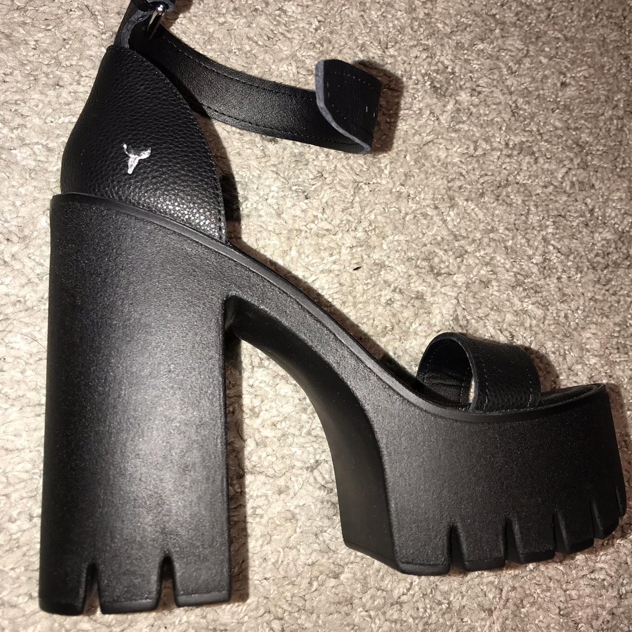 BRAND NEW SIZE 5 PLATFORM HEELS - ORIGINALLY £50... - Depop