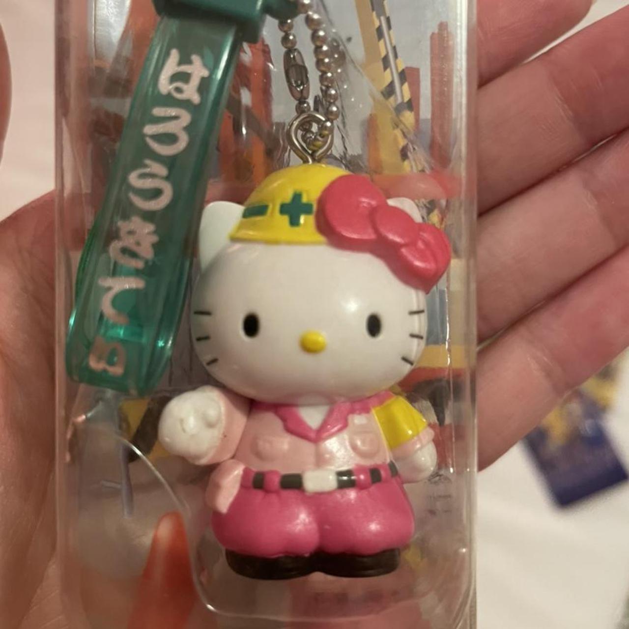 💖HELLO KITTY CONSTRUCTION WORKER... - Depop