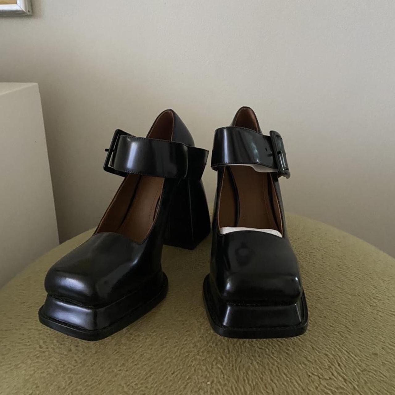 Shushu tong heels. Never been worn size 36 - Depop