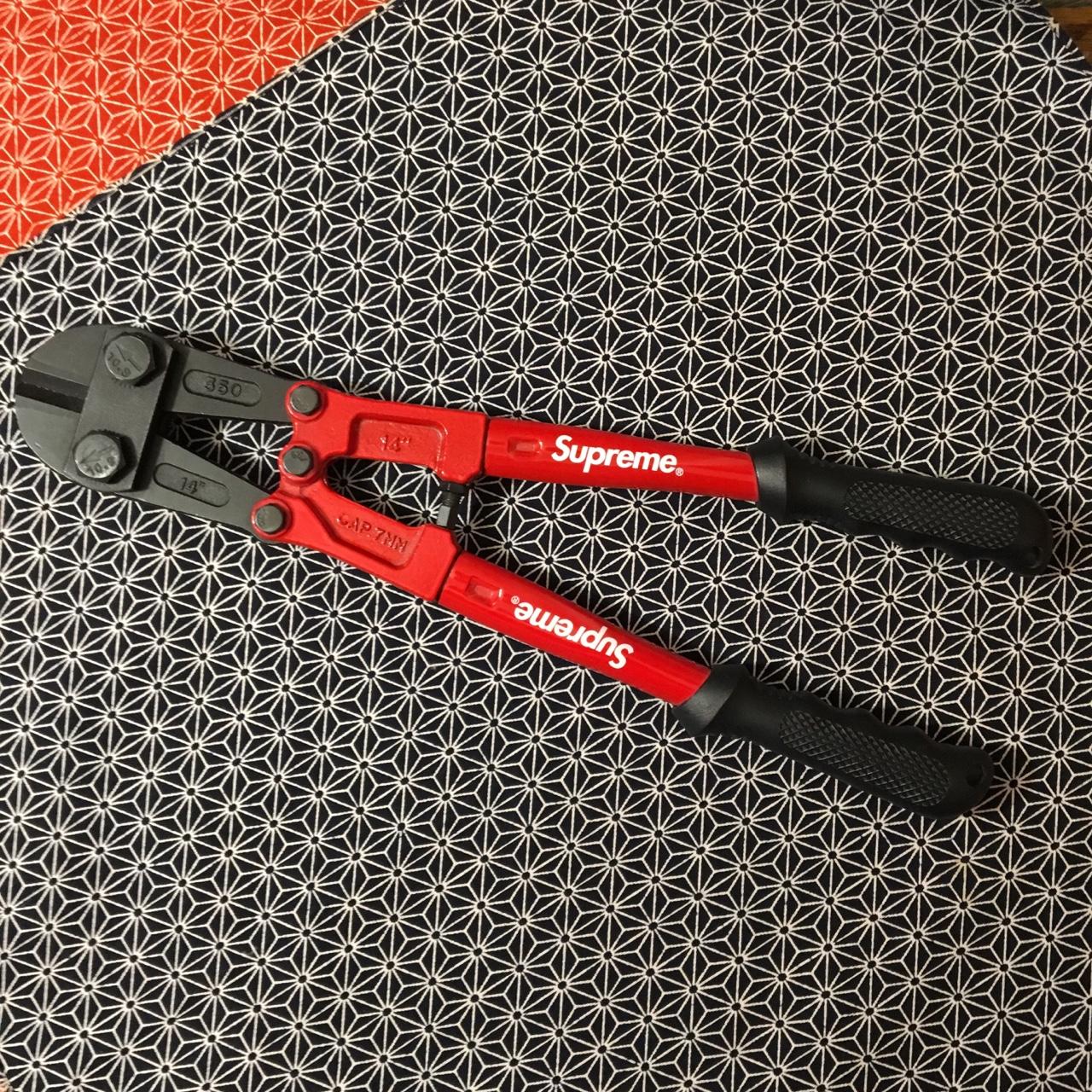 Supreme key to the city // looking for a crowbar to... - Depop