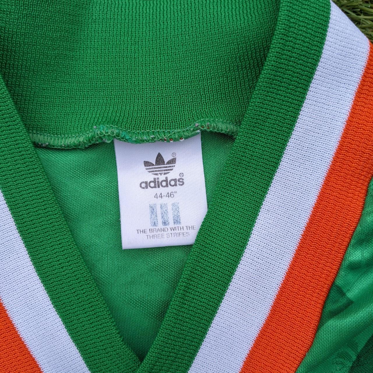 Republic of Ireland Home Kit 94/96 Details: •... - Depop