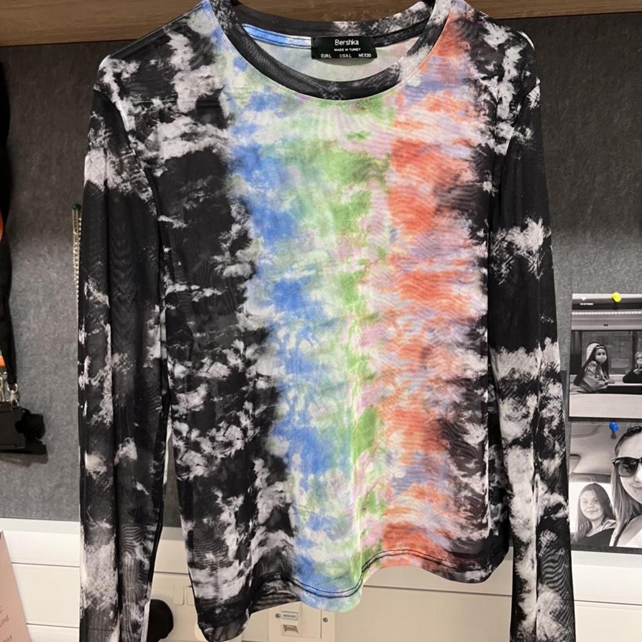 Bershka meshed top, so cool had for awhile but not... - Depop