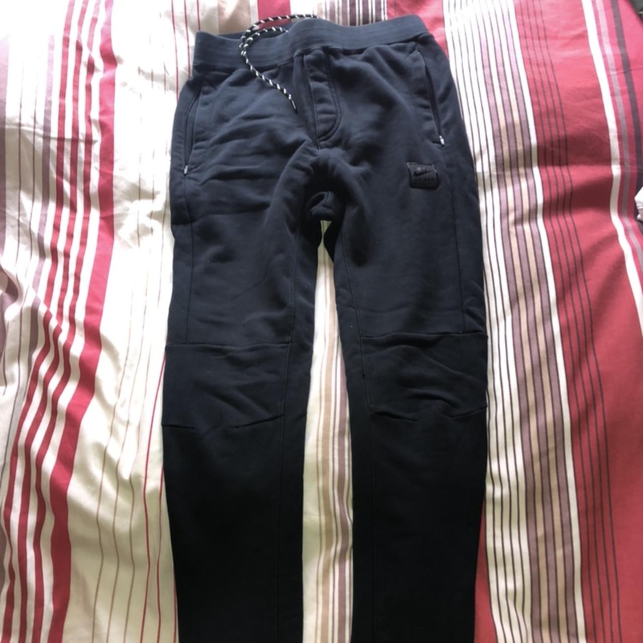 Nike jogging bottoms Very comfy skinny fit , great... - Depop