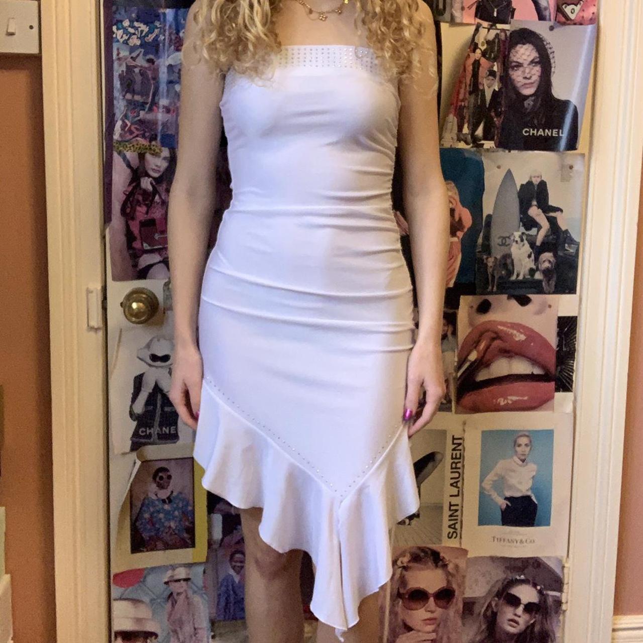 Vintage 00s white dress Very flattering Dimanté... - Depop