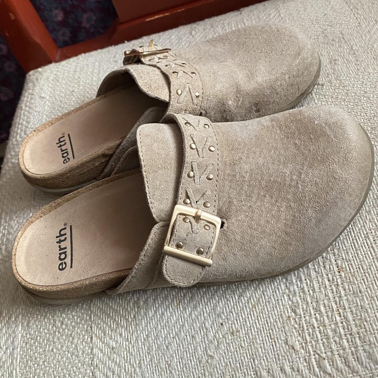 EARTH tan hippie clogs with gold clasps and metal... - Depop