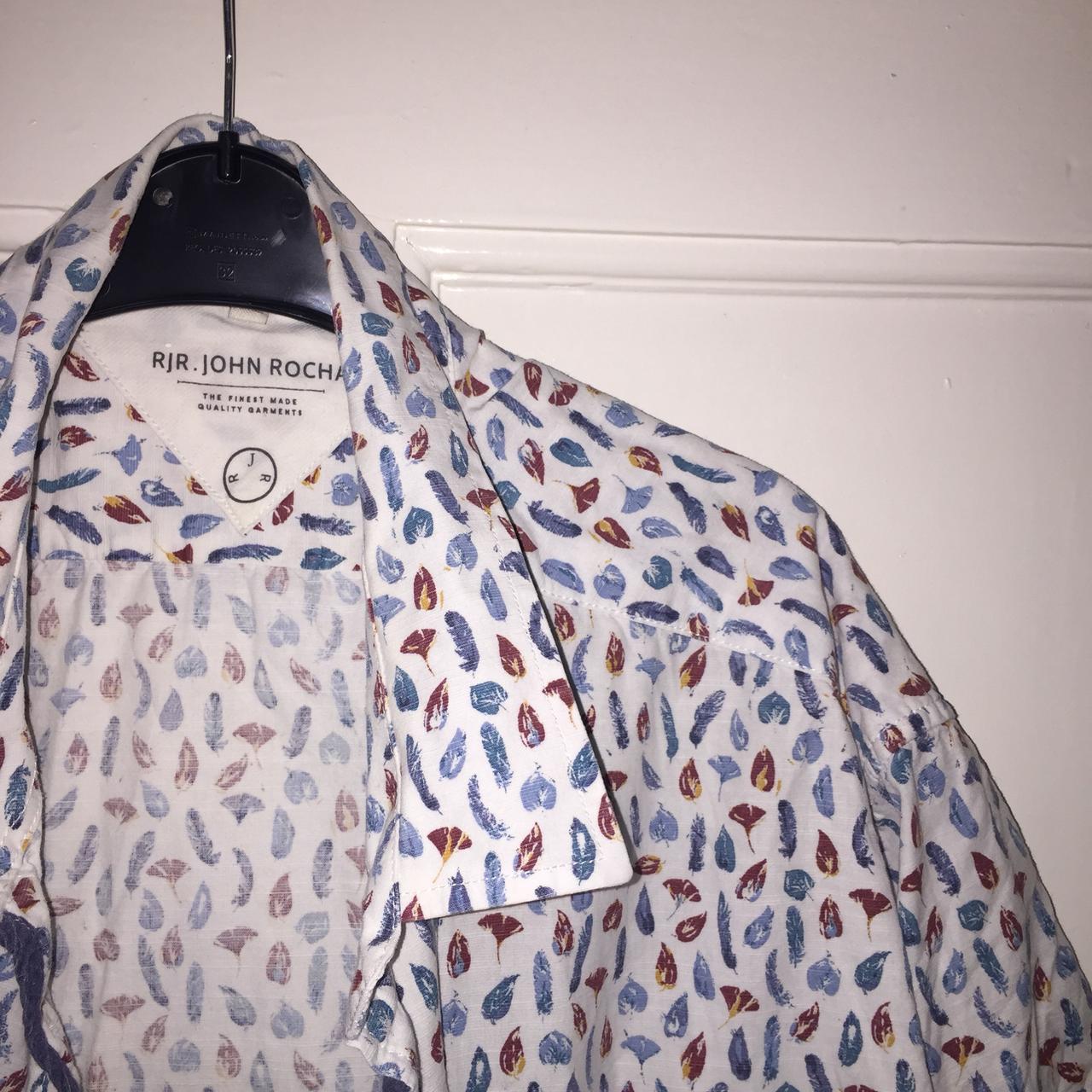 💜rocha Jon rocha leaf print men’s shirt perfect... - Depop