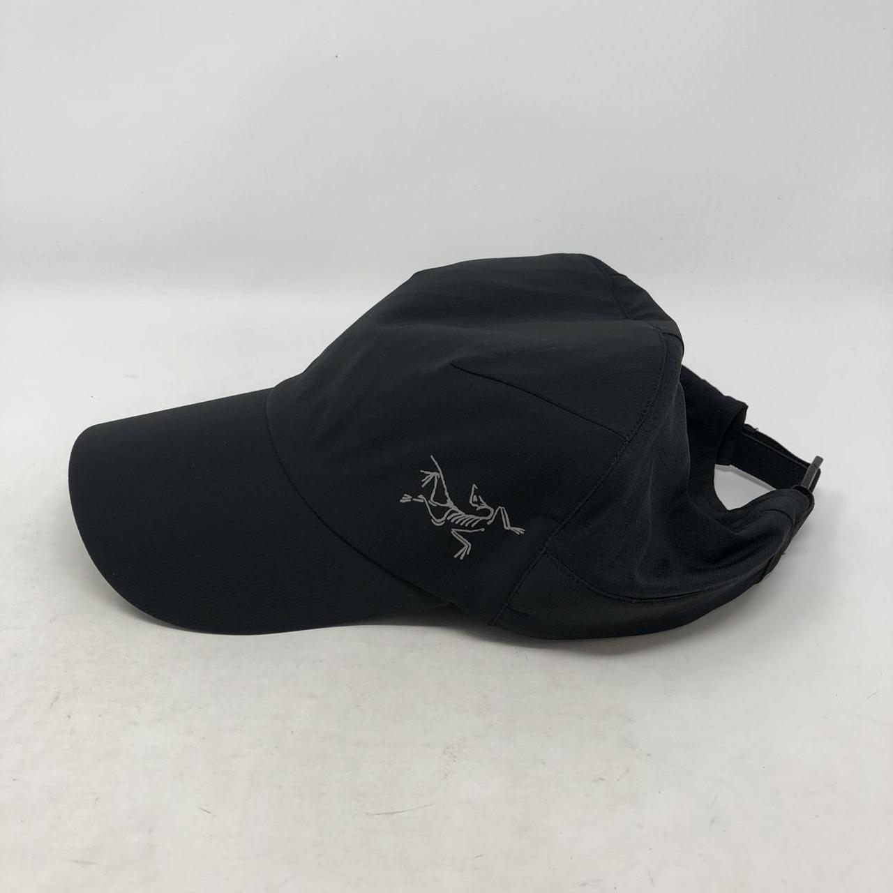 Arc’teryx Hat. Adult L/XL. Overall good... - Depop