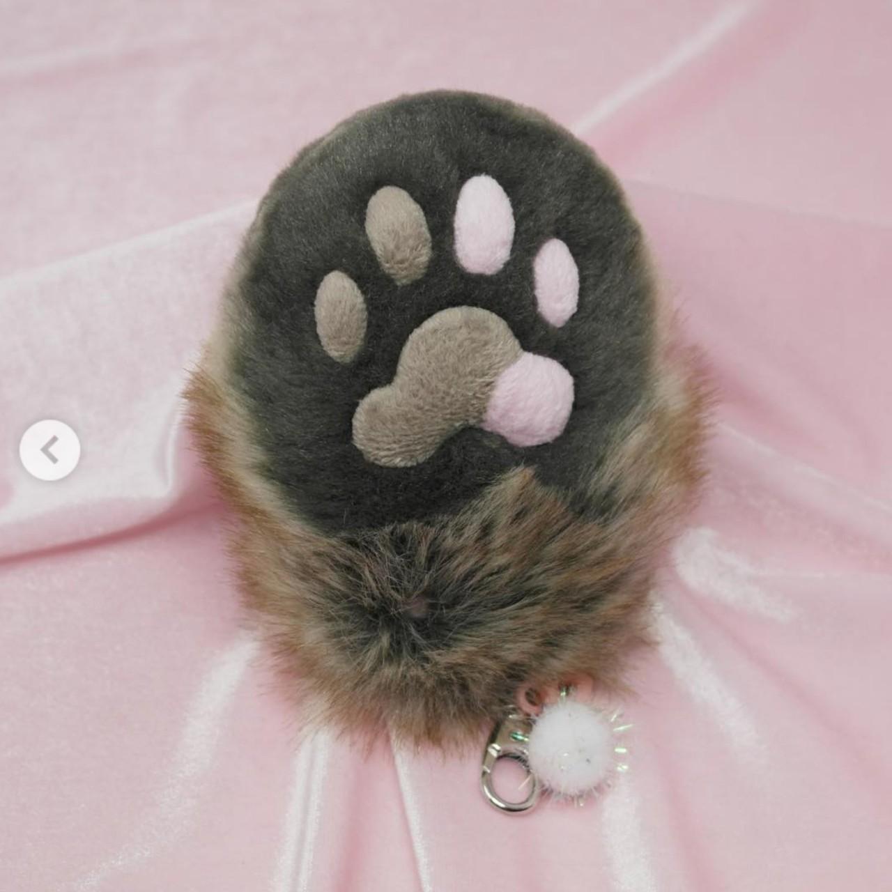 ISO toebeans, naturals or colorful/rainbow,... - Depop