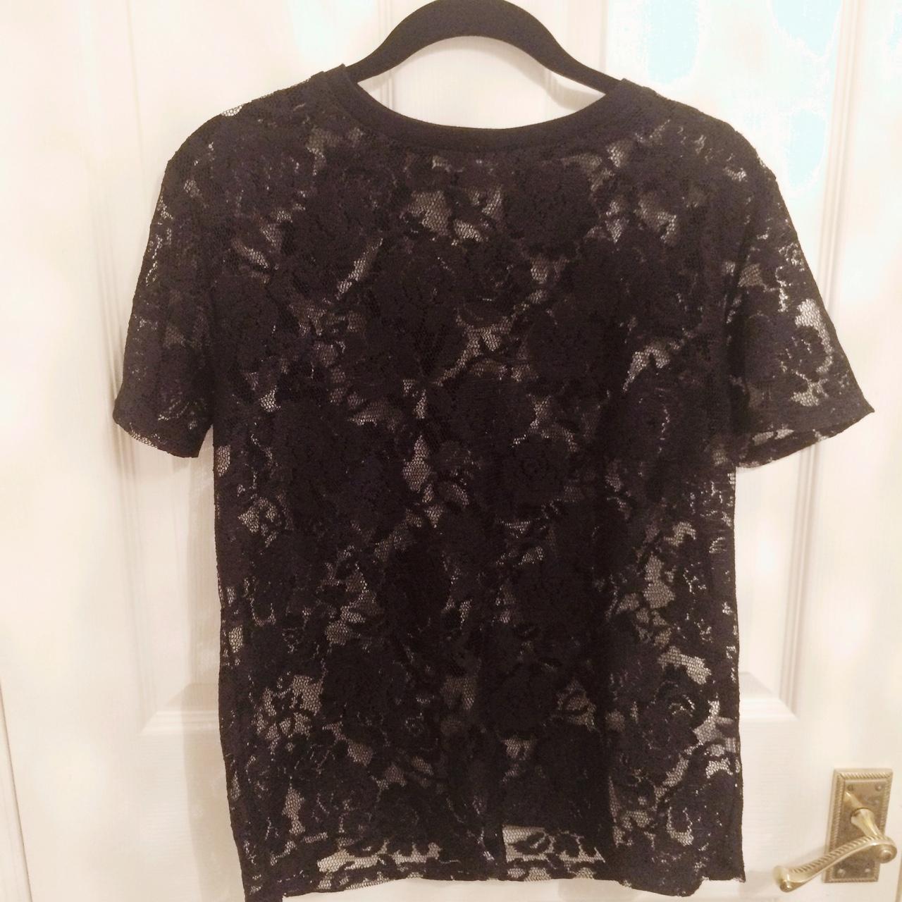 Super pretty rose pattern mesh t shirt 🌹 9/10... - Depop