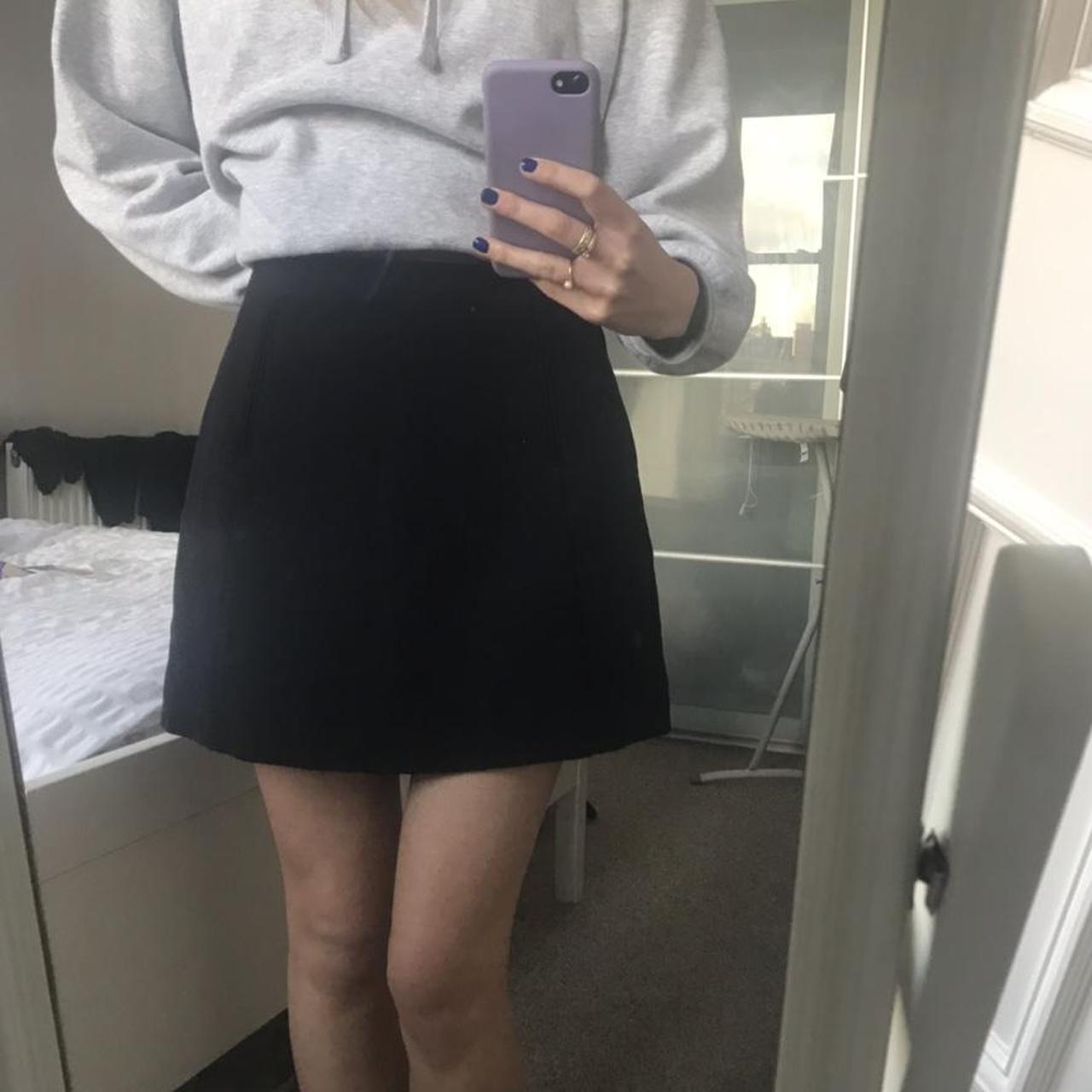 New Look black mini skirt - perfect condition and lined - Depop
