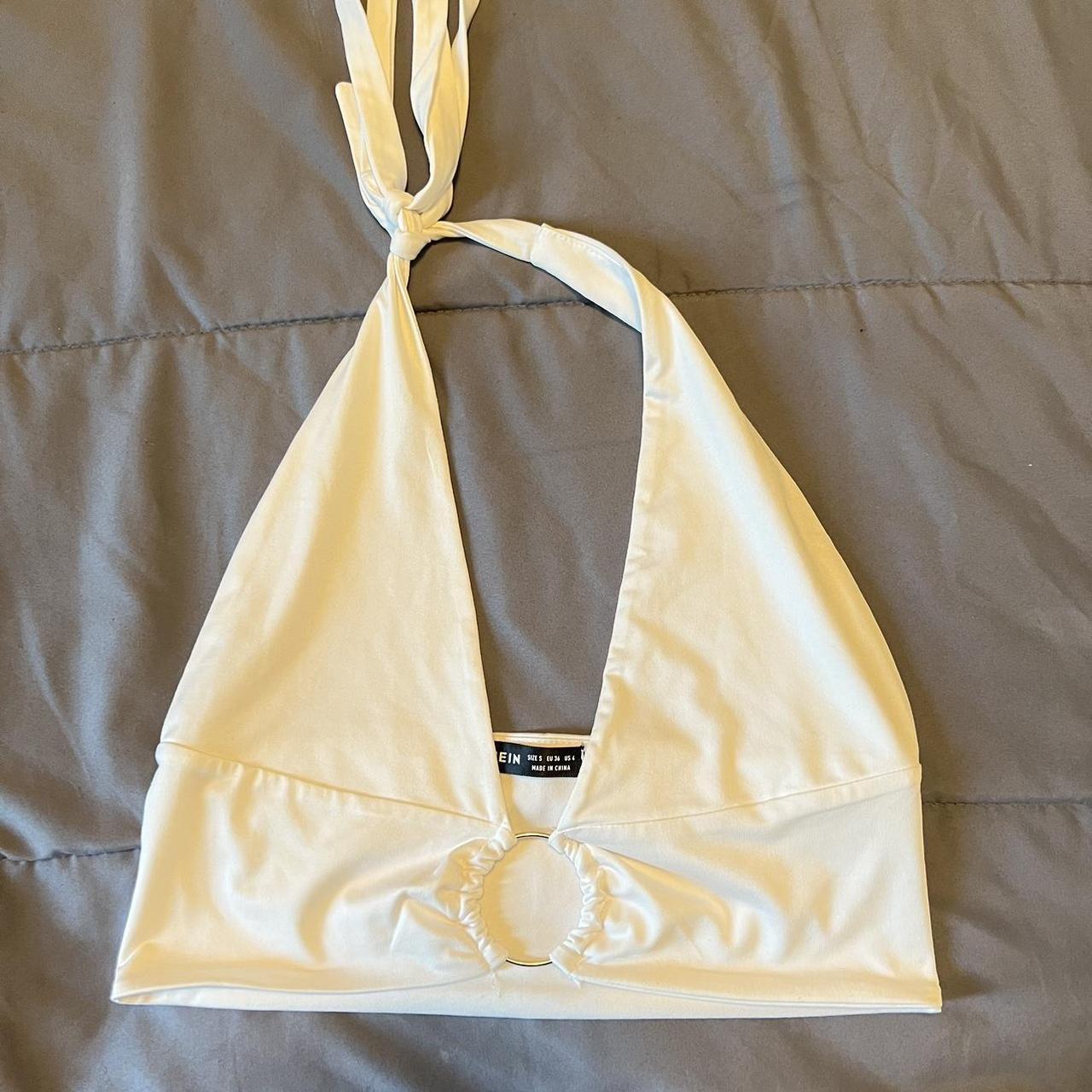 white o-ring crop top - Depop