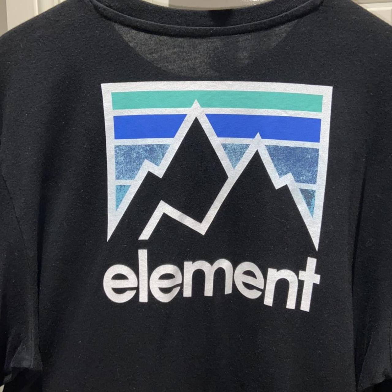Element Men's Black T-shirt | Depop
