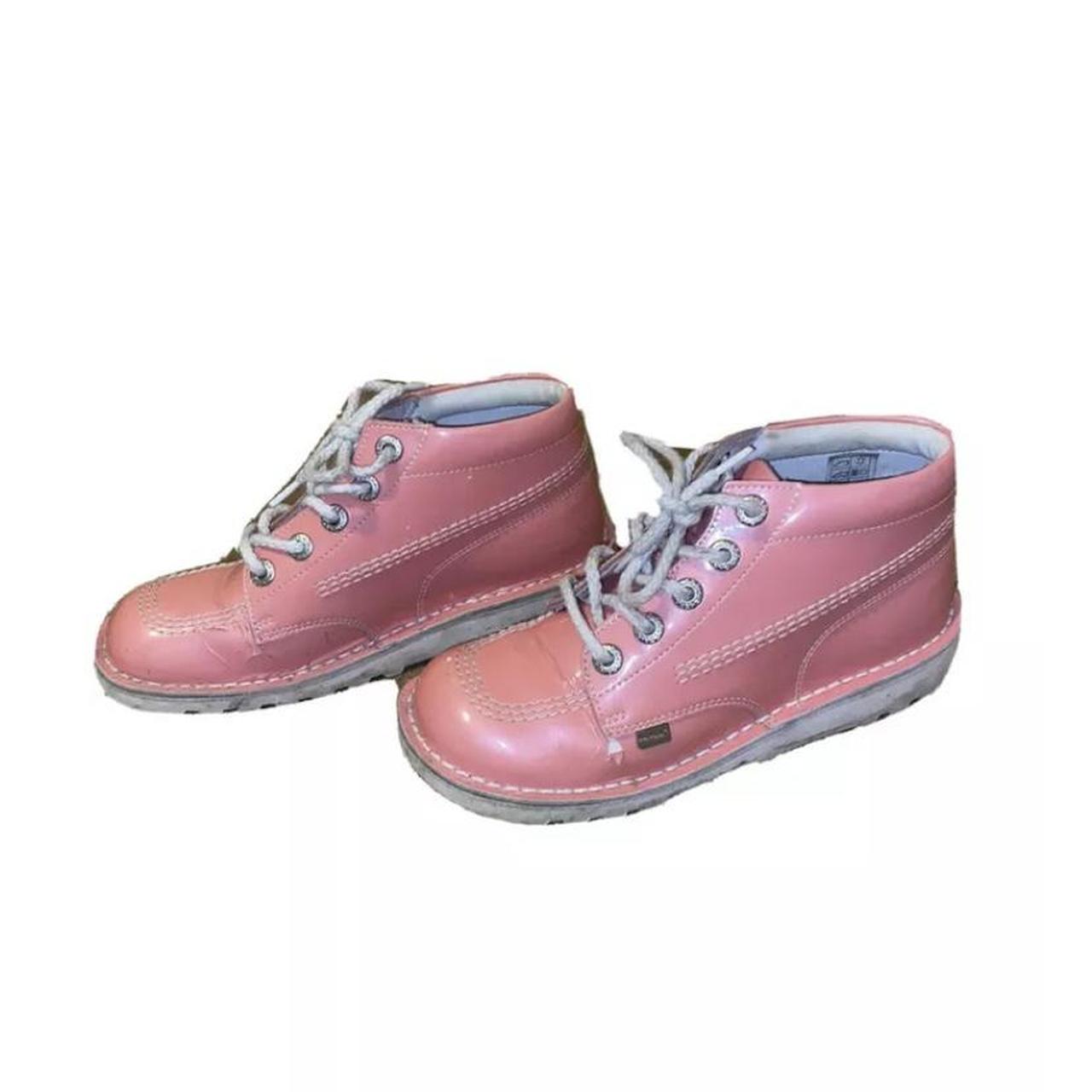 🎀 Pink Kickers shoes 🎀 Love these so much but... - Depop