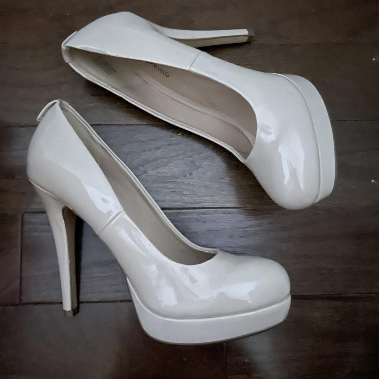 Call it Spring Women's Tan and Cream Courts | Depop