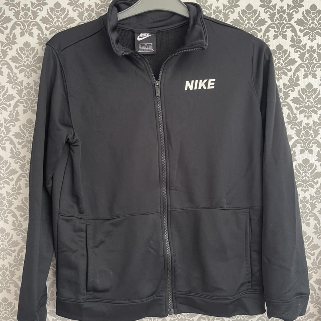 Boys Nike zip up jacket Worn a few times Size XL... - Depop