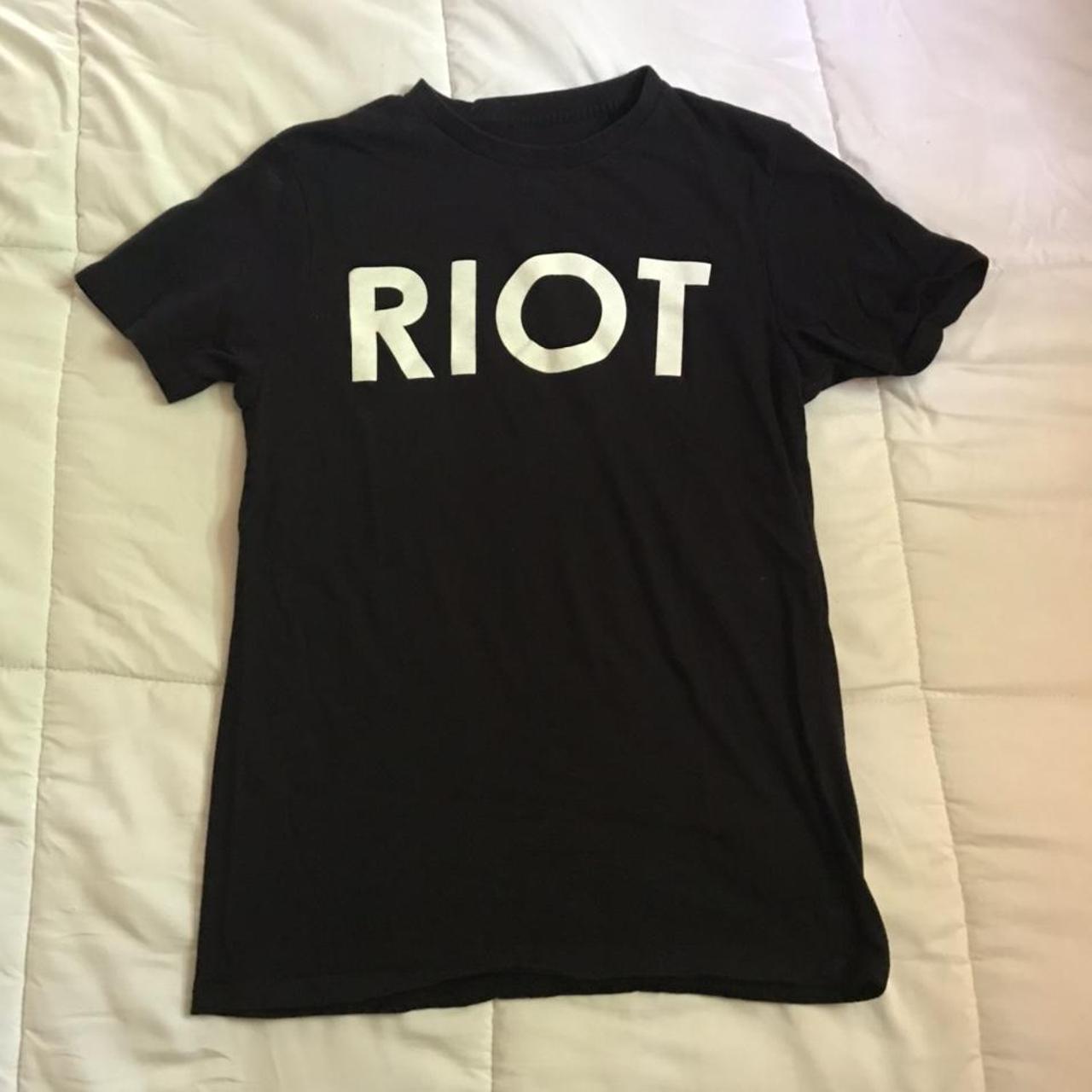 Always Sunny in Philadelphia - Mac/“RIOT”... - Depop