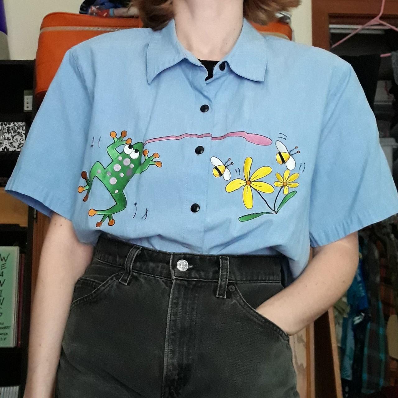 The cutest froggy shirt that ever froggied 🐸.... - Depop