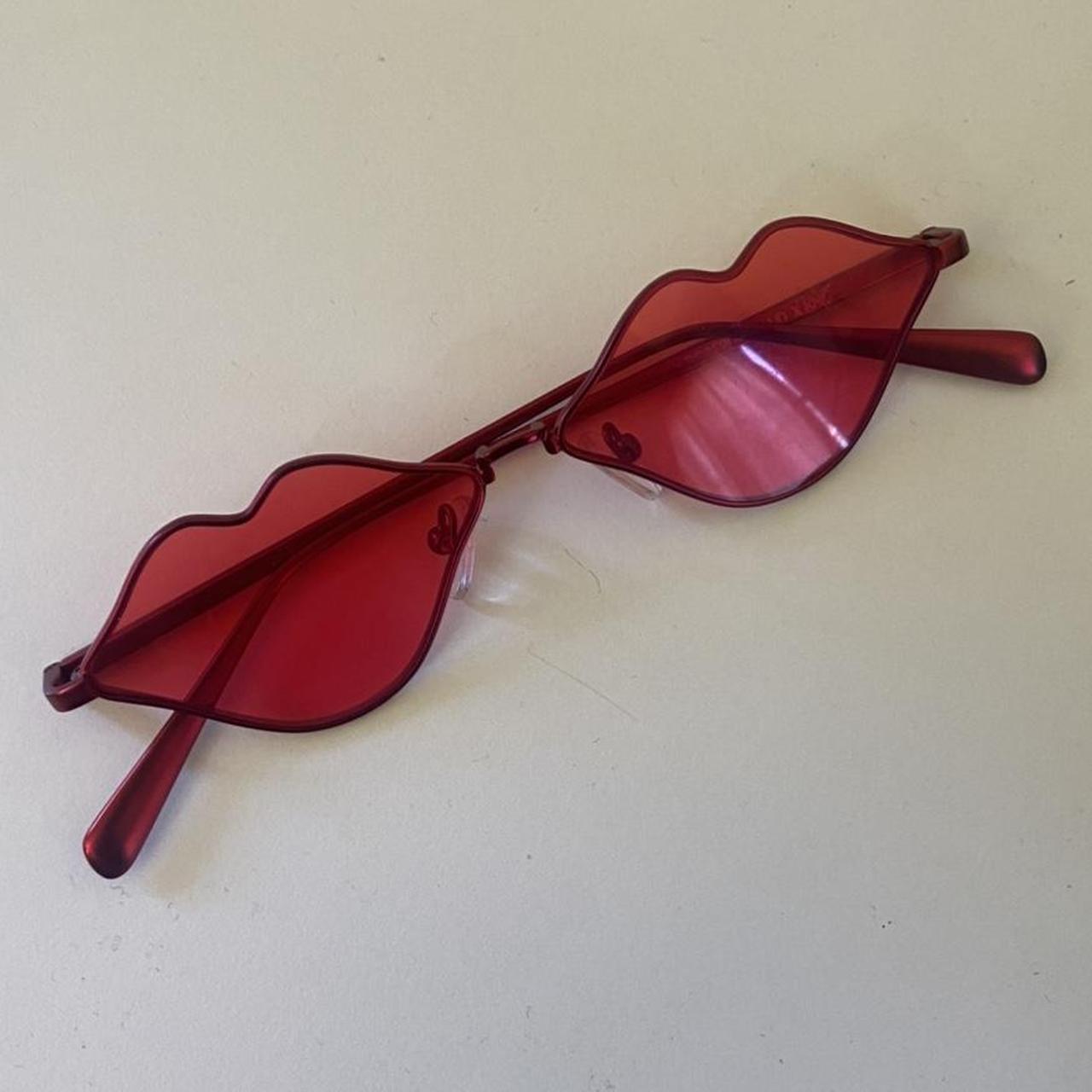 KNC roberi and fraud lips sunglasses. very cute and... - Depop