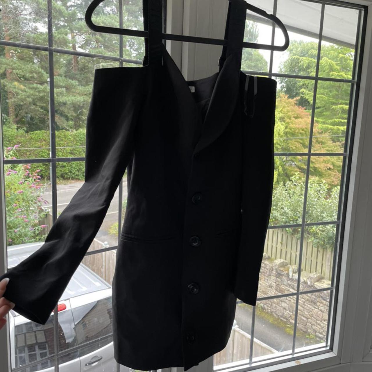 Mistress rocks xs black blazer, only worn once... - Depop