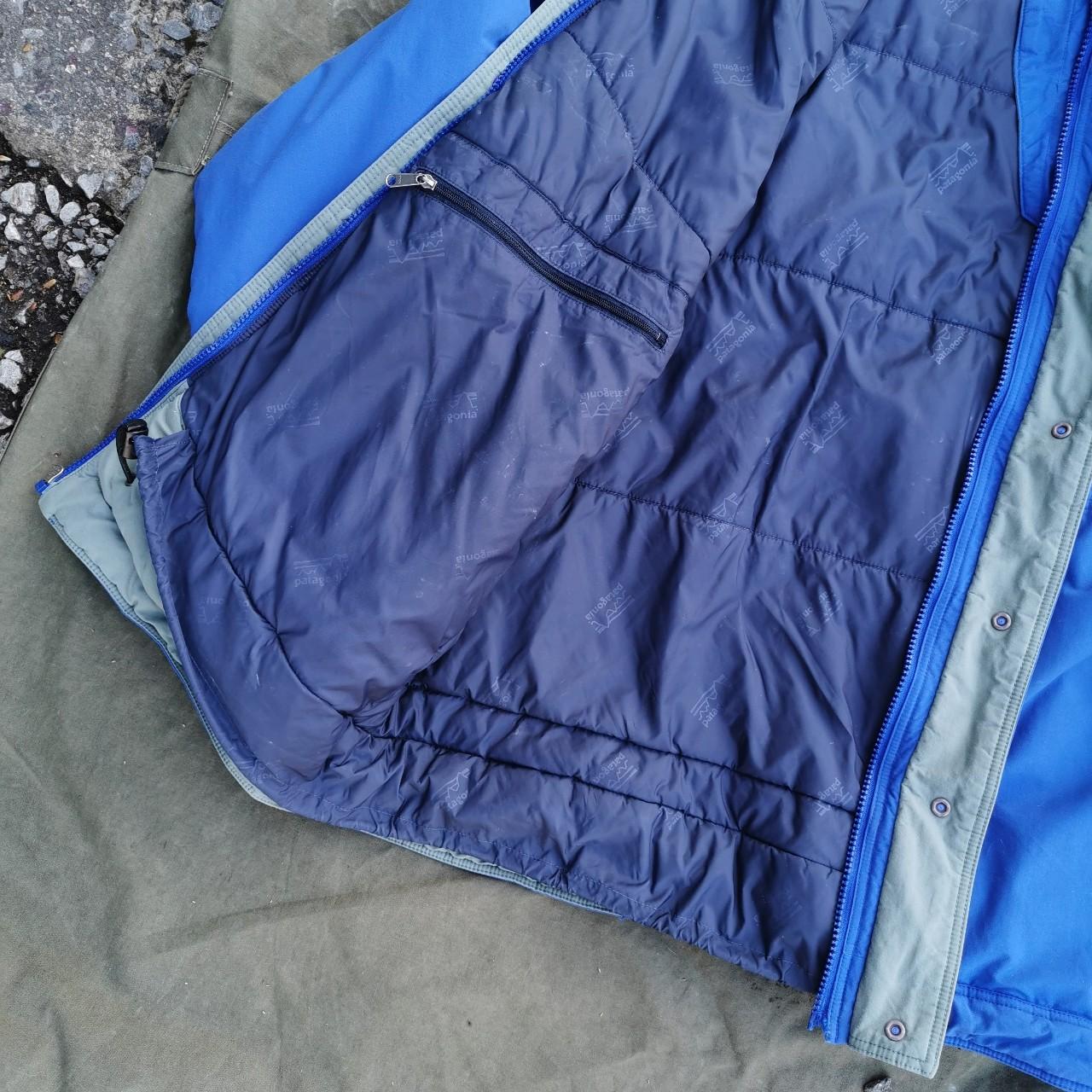 Patagonia Nylon Insulated Jacket. Nice vintage... - Depop