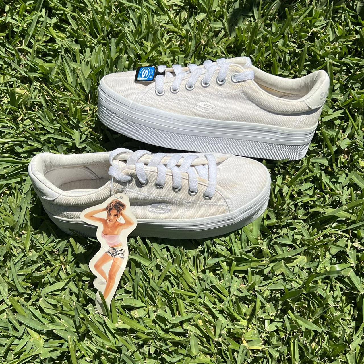 NWT never worn Vintage Platform Skechers canvas... - Depop