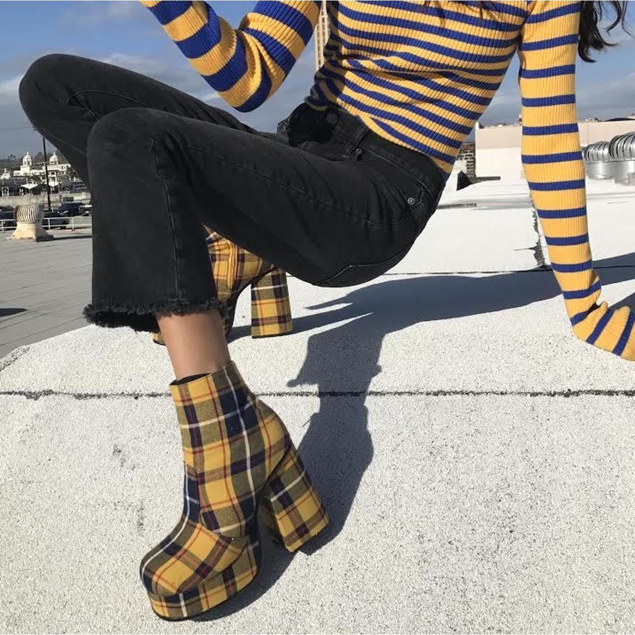 UNIF Stax Yellow Plaid Platforms! 🐝 Size 8 US... - Depop
