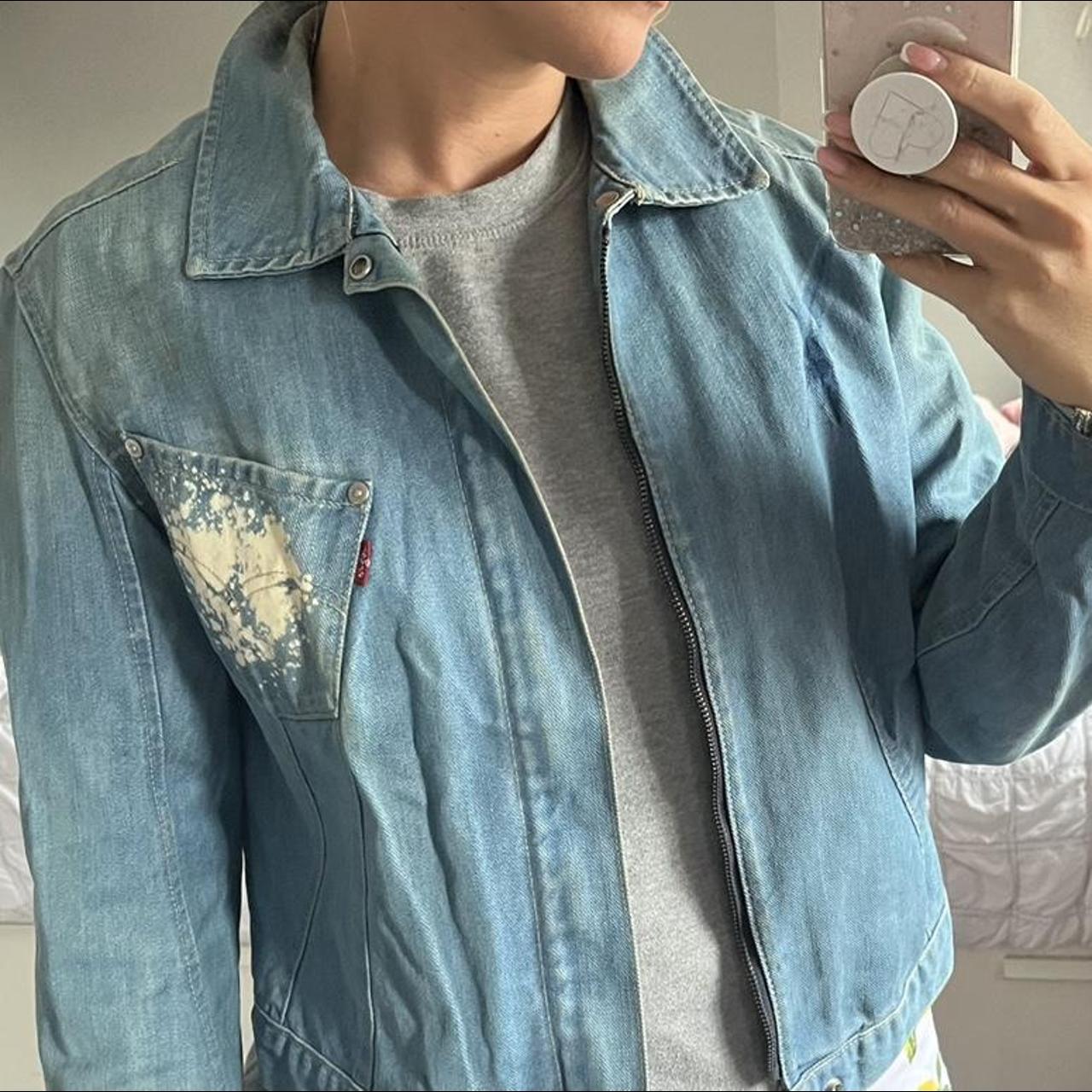Vintage Levis jacket. Mark on shoulder which will... - Depop