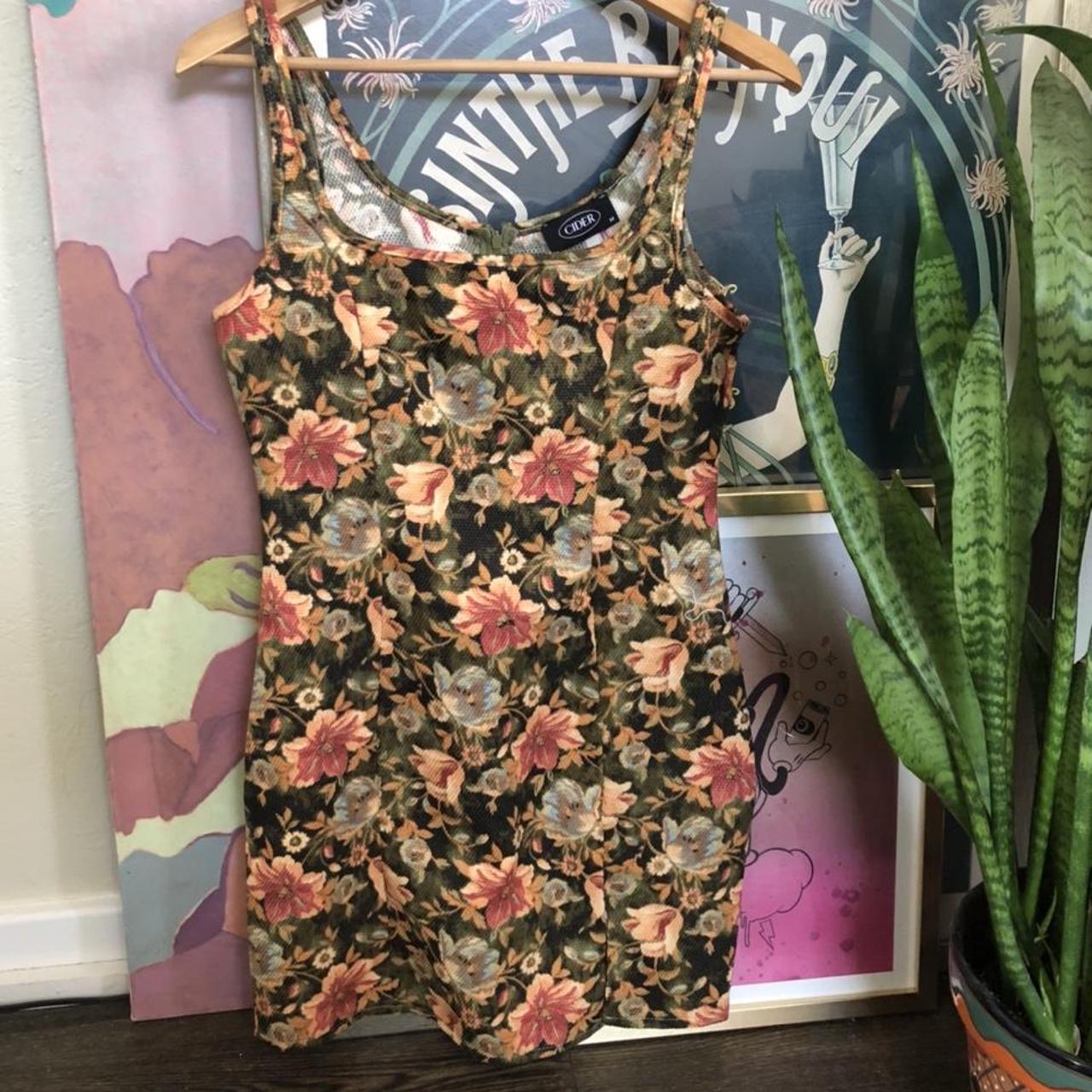 Cider floral mini dress. Perfect for Fall! - Depop