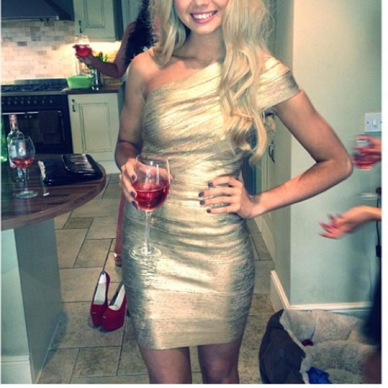 Authentic Forever Unique Gold body con one shoulder... - Depop