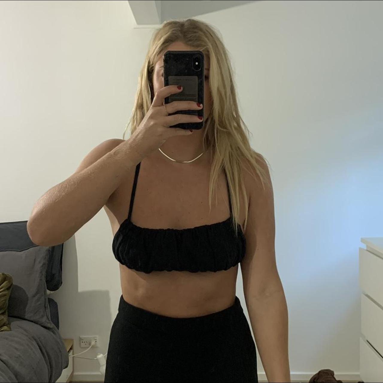 Glassons top never worn tags still attached Black - Depop