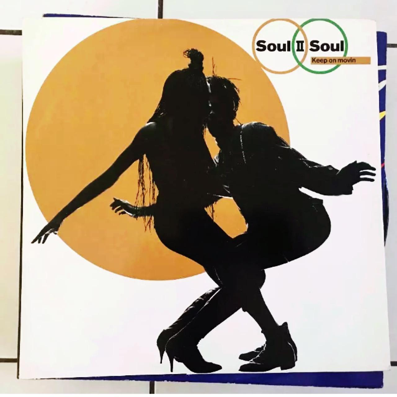 Soul to soul Keep on moving 12 inch record Plays... - Depop