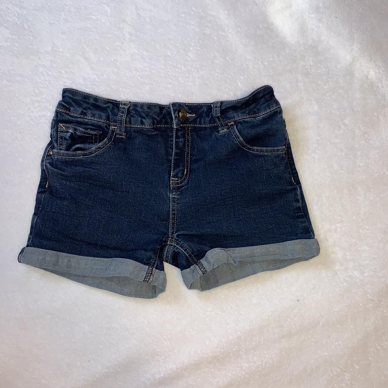Justice denim shorts Size - 16R could fit 0 or 00... - Depop