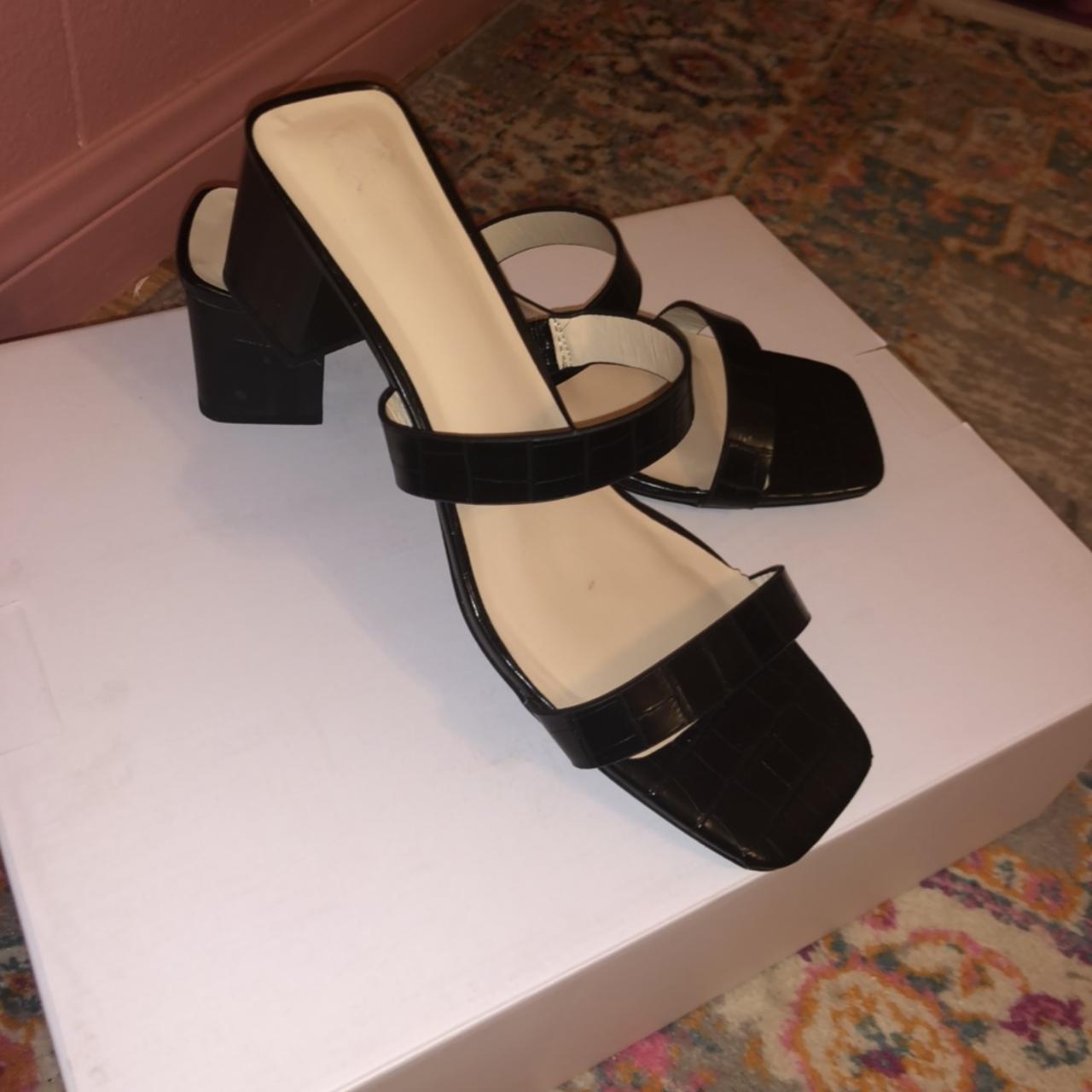 90’s inspired Black Open Toe Chunky Heel Mules In... - Depop
