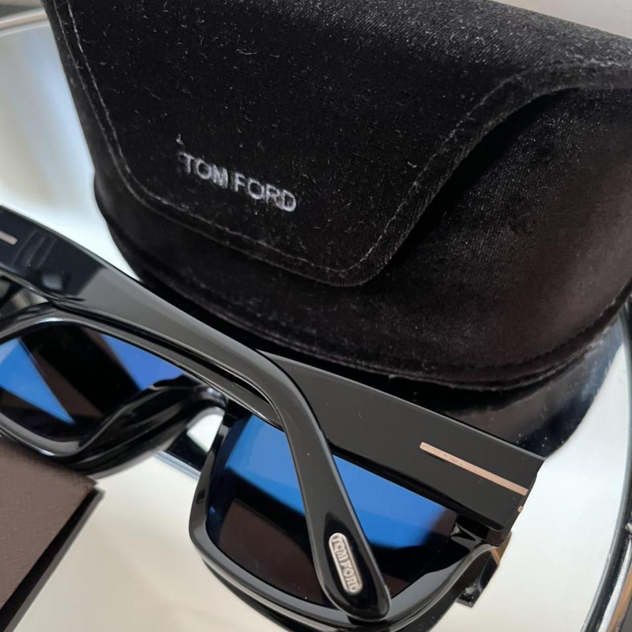 TOM FORD Men's Black Sunglasses | Depop