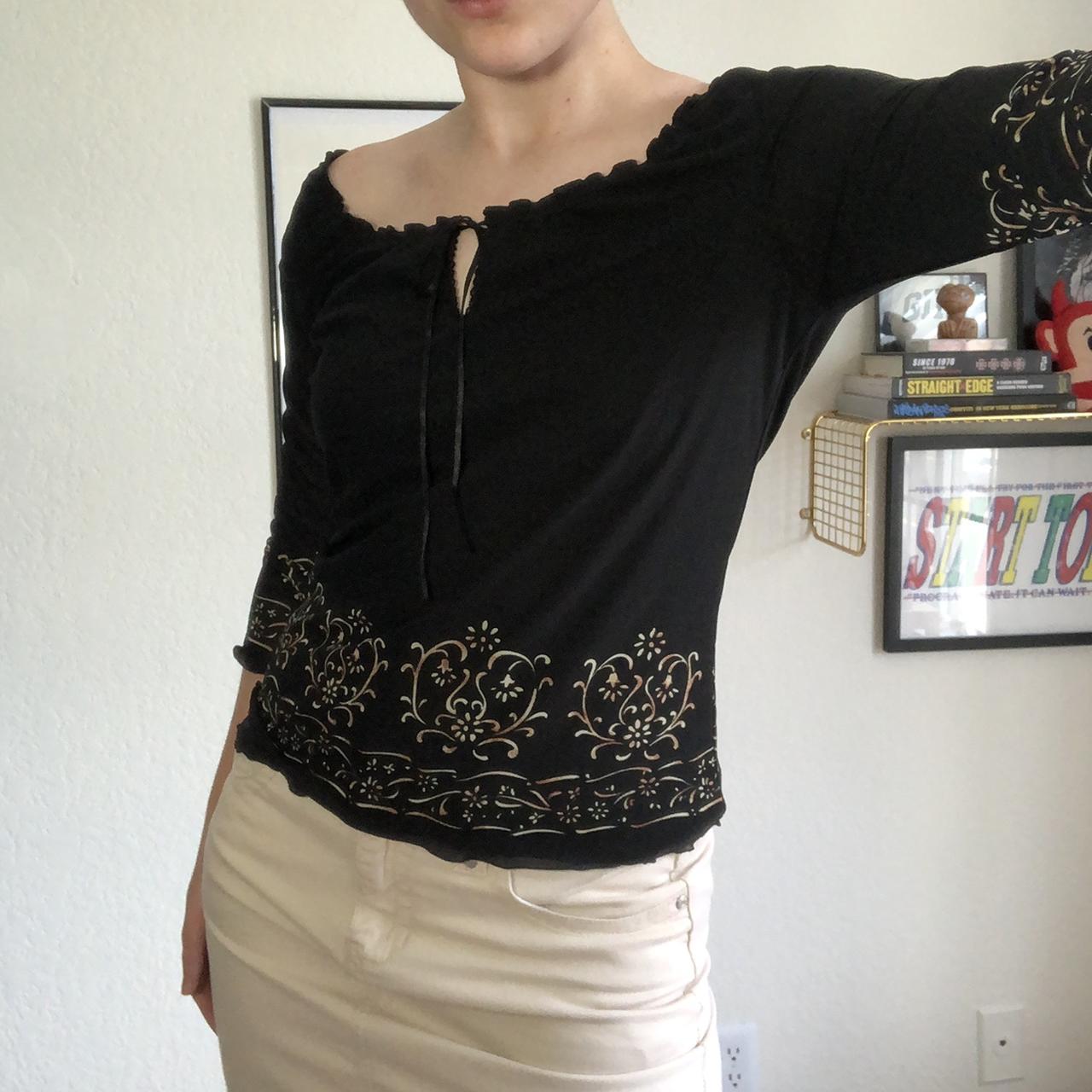 ⚠️ LAST CHANCE ⚠️ 90s Grunge Keyhole Off The Shoulder... - Depop