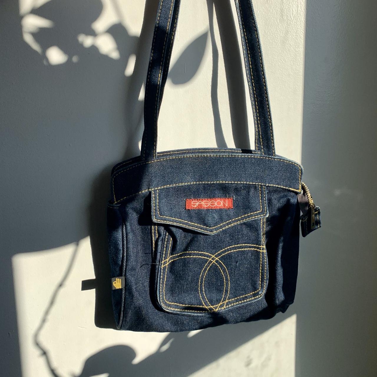Vidal Sassoon Women's Navy Bag | Depop