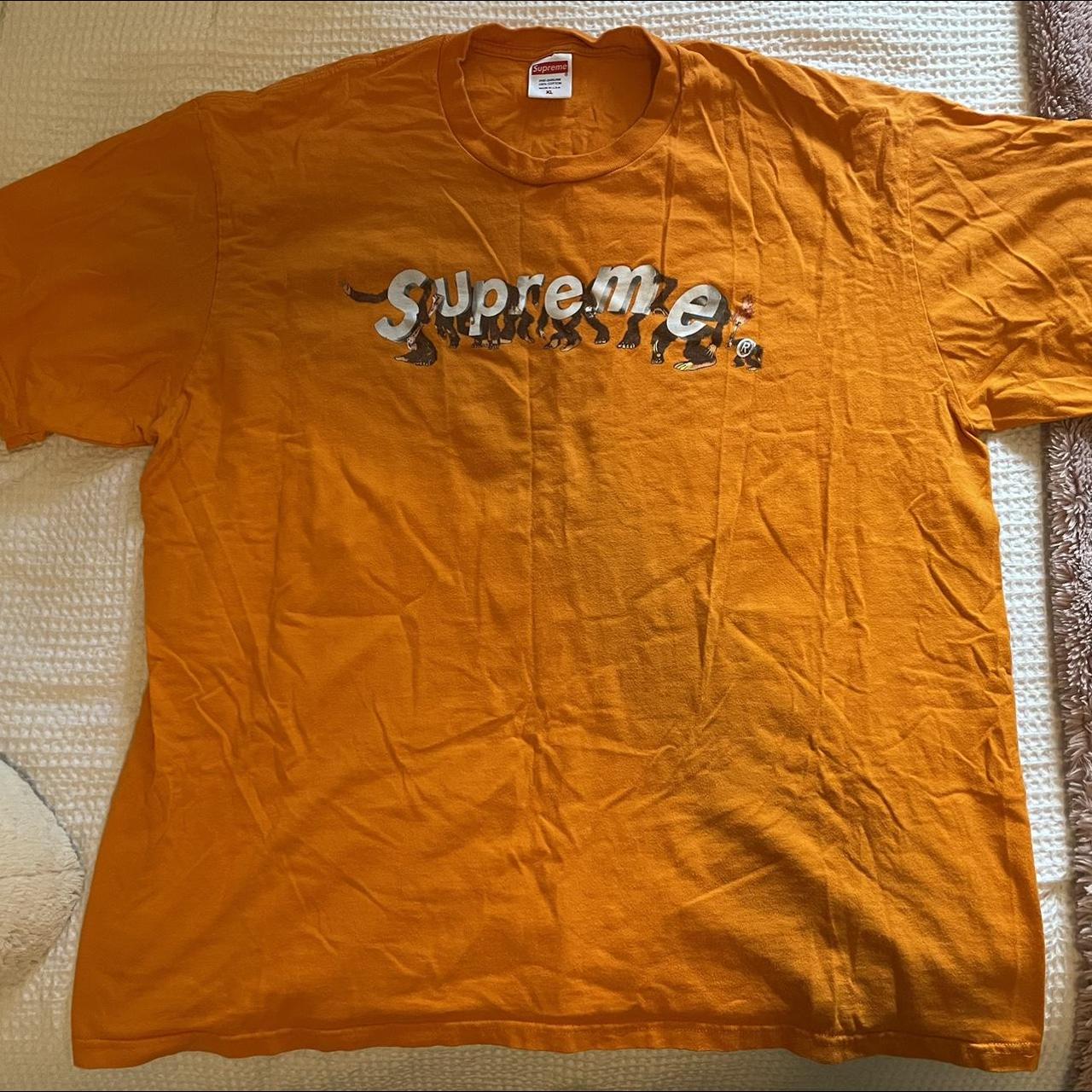 Supreme tee Condition 8/10 #supreme - Depop