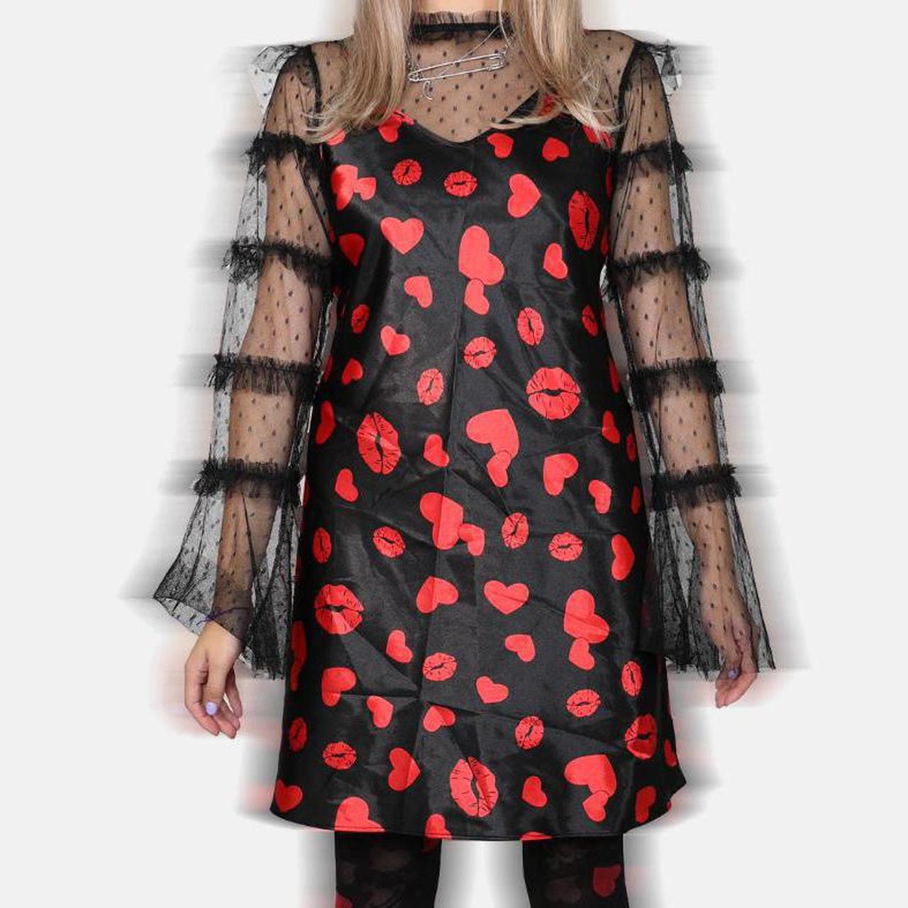 Women's Black and Red Robe | Depop