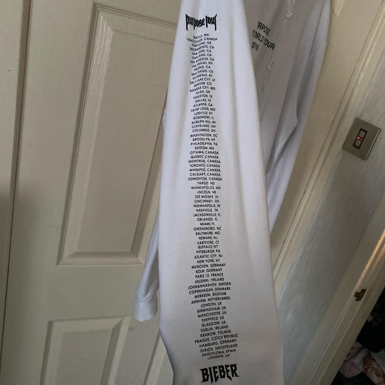 H&M Purpose tour rare merch hoodie Size Large... - Depop