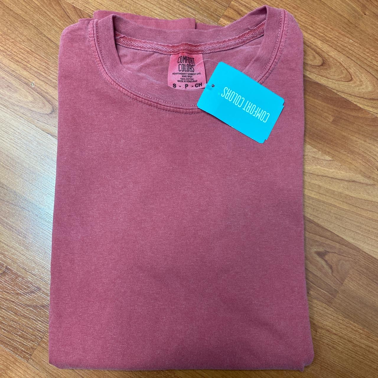 Comfort colors Crimson Tee Dead stock size small... | Depop