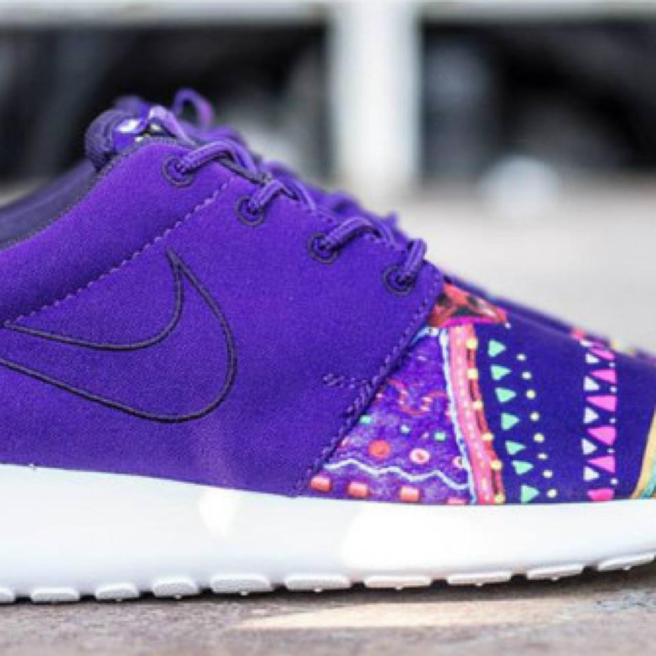 Nike Women's Purple Trainers | Depop