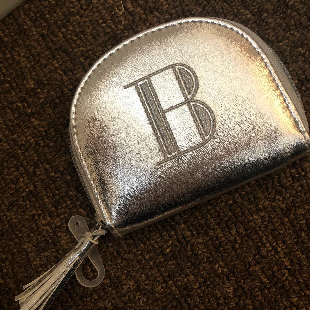 "B" initial change purse £1 Brand new Never used - Depop