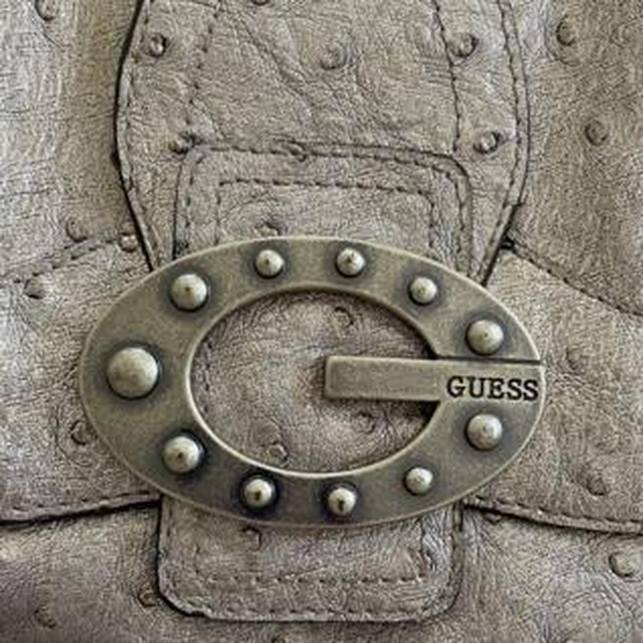 🤎🤎 VINTAGE GUESS GOLDEN SHOULDER BAG 🤎🤎 send... - Depop
