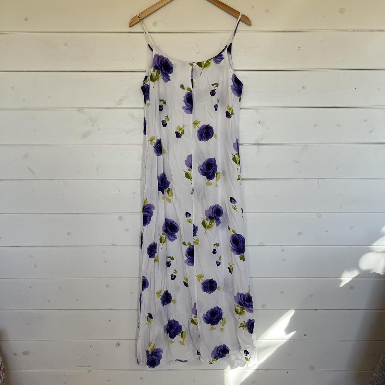 Stunning vintage New Look maxi dress in white with... - Depop