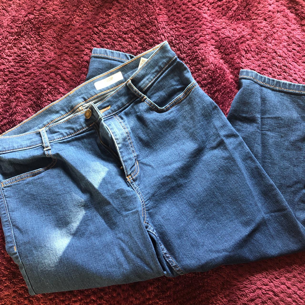 Marks and spencer’s cropped jeans Have a stretchy... - Depop