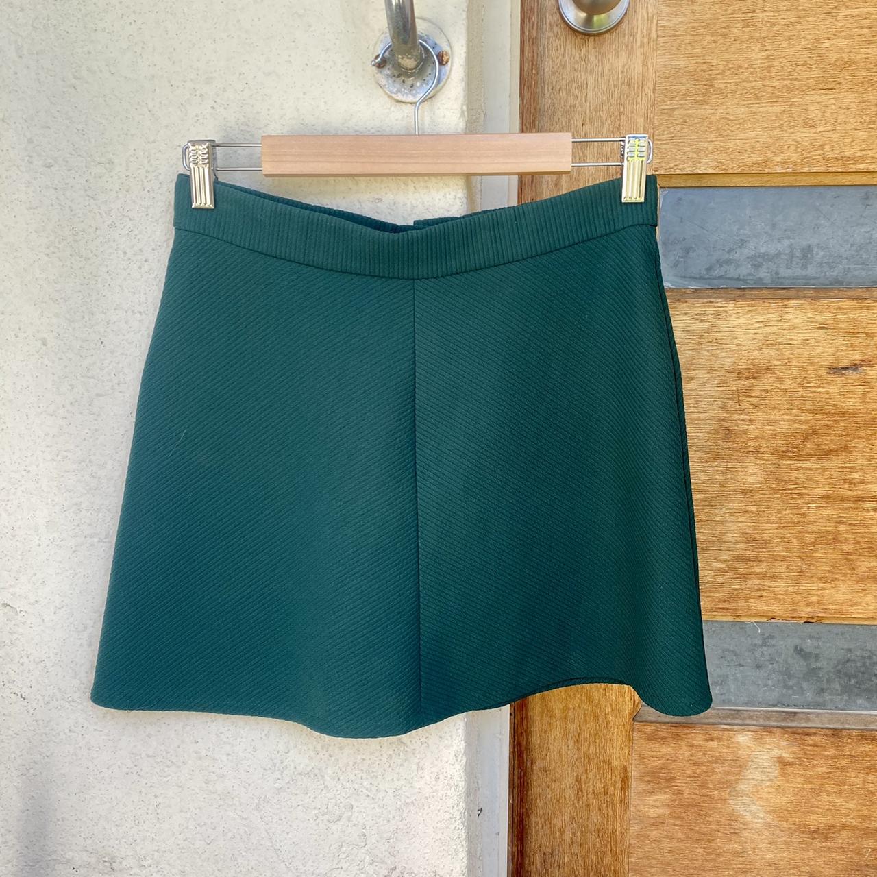 This beautiful forest green skirt would best fit a... - Depop