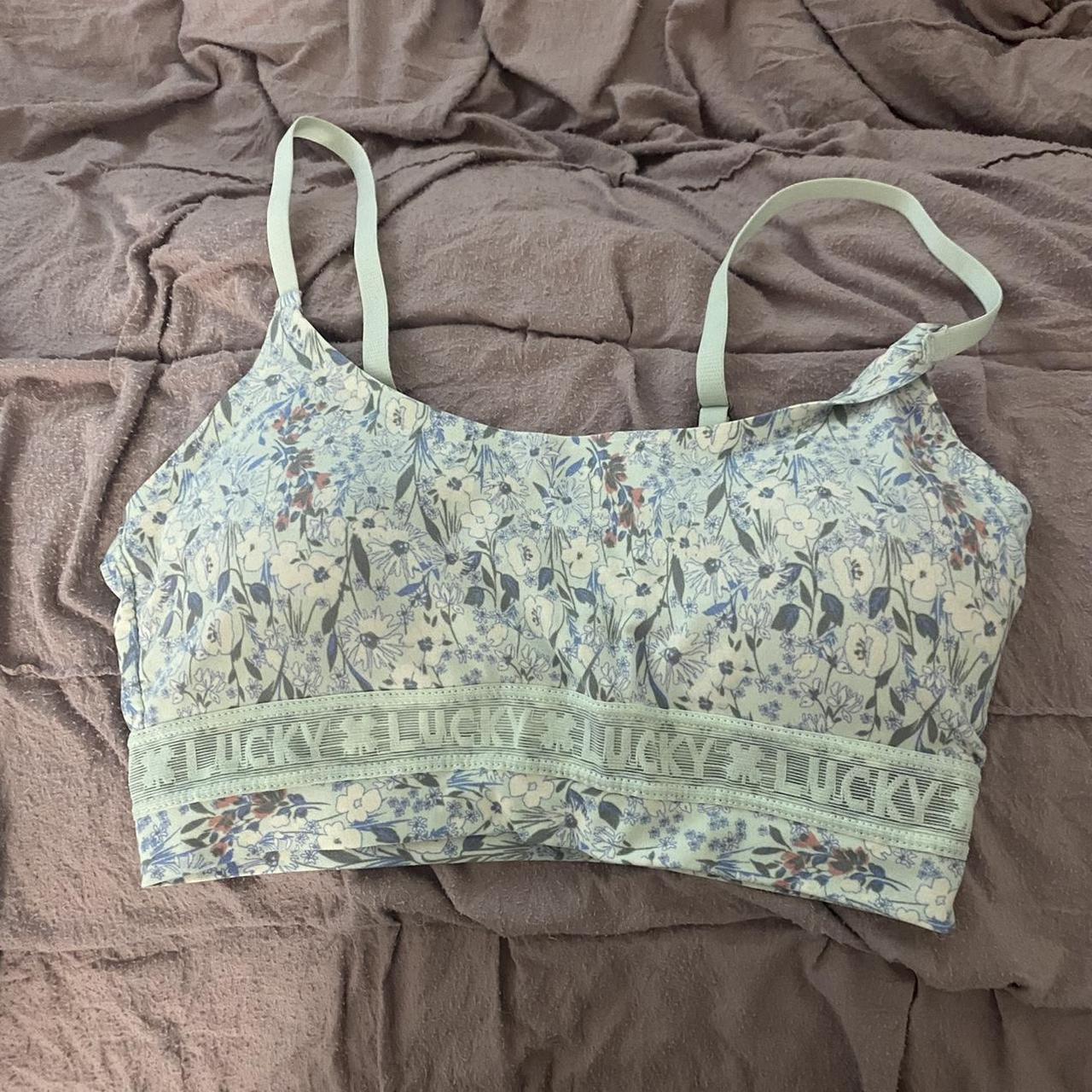 🚨 !!! PRICE DROP !!! 🚨 Adorable blue floral LUCKY... - Depop